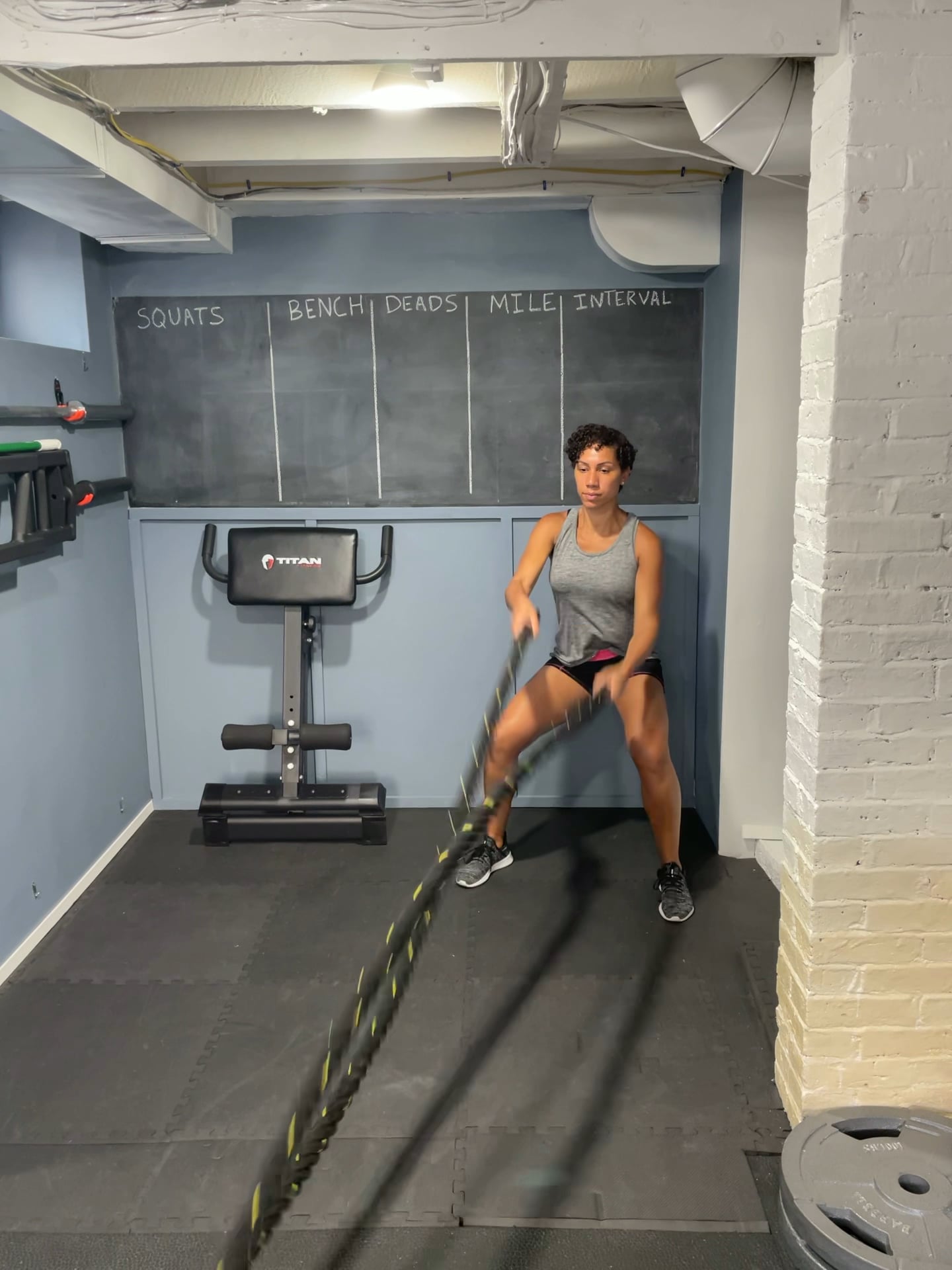 Rope - push ups - mountain climbers on Vimeo