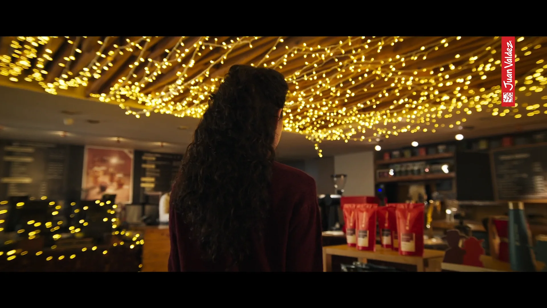 JUAN VALDEZ NAVIDAD // AUGUSTO CASTILLO