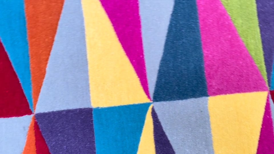 Funk Triangles Rug on Vimeo