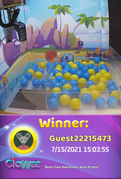 I played Clawee and won a real prize! Check it out! ---> on Vimeo