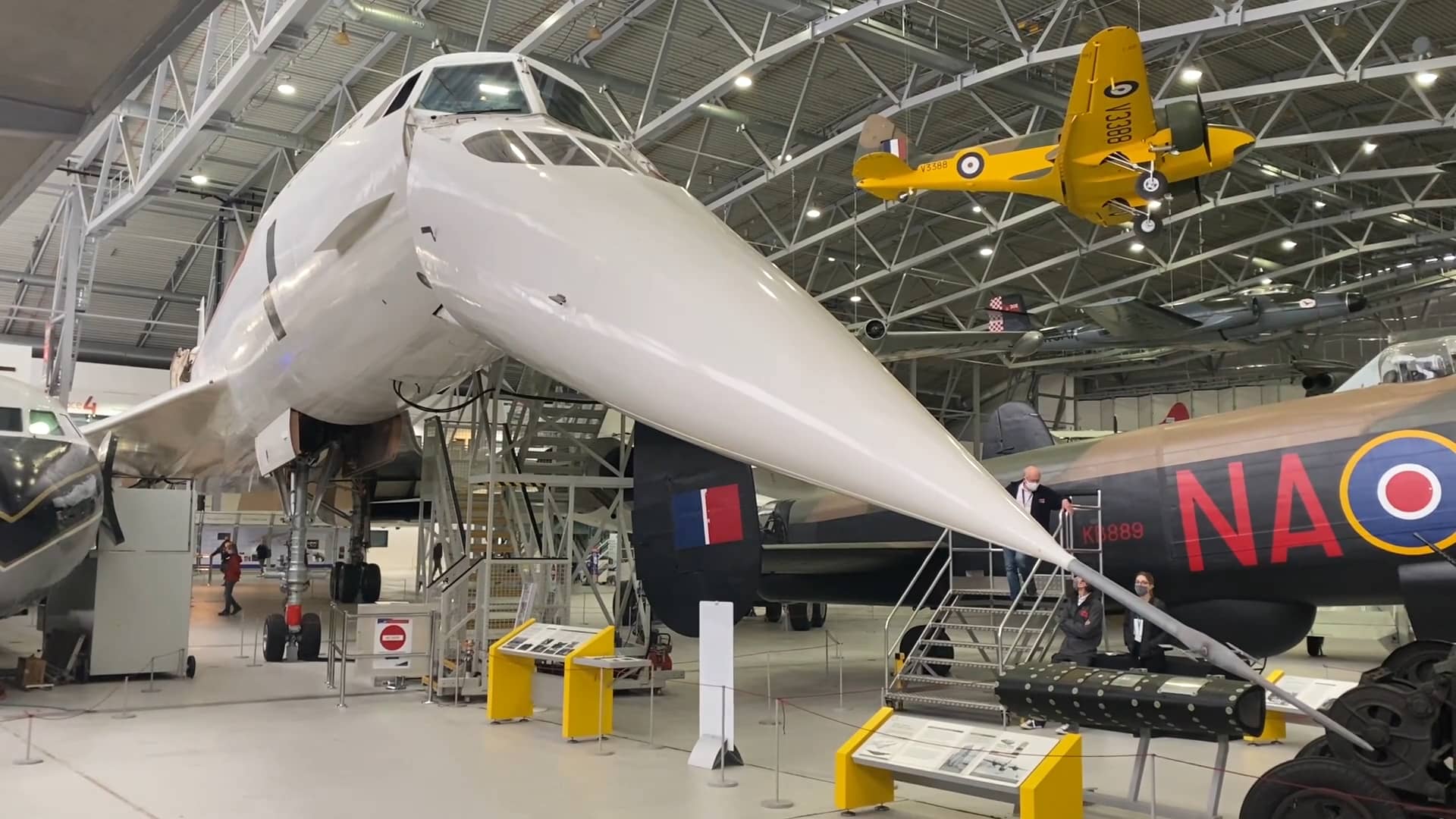 A Captain's View of the Concorde Nose Droop Procedure on Vimeo
