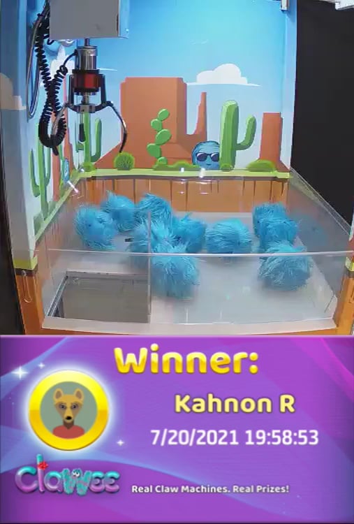 I played Clawee and won a real prize! Check it out! --->