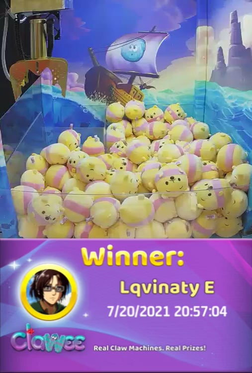 I played Clawee and won a real prize! Check it out! --->