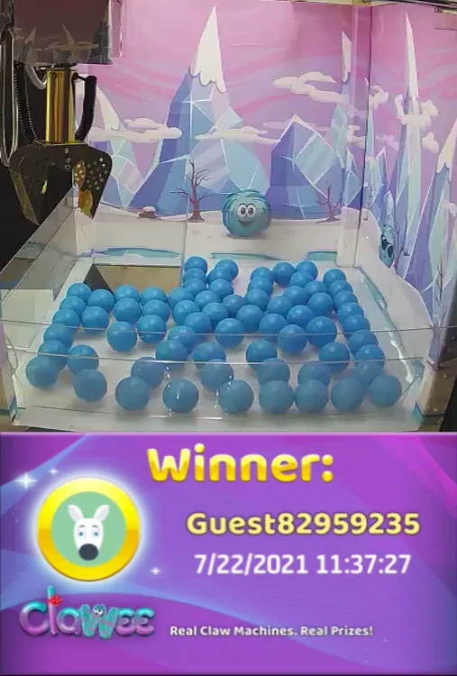 I played Clawee and won a real prize! Check it out! --->