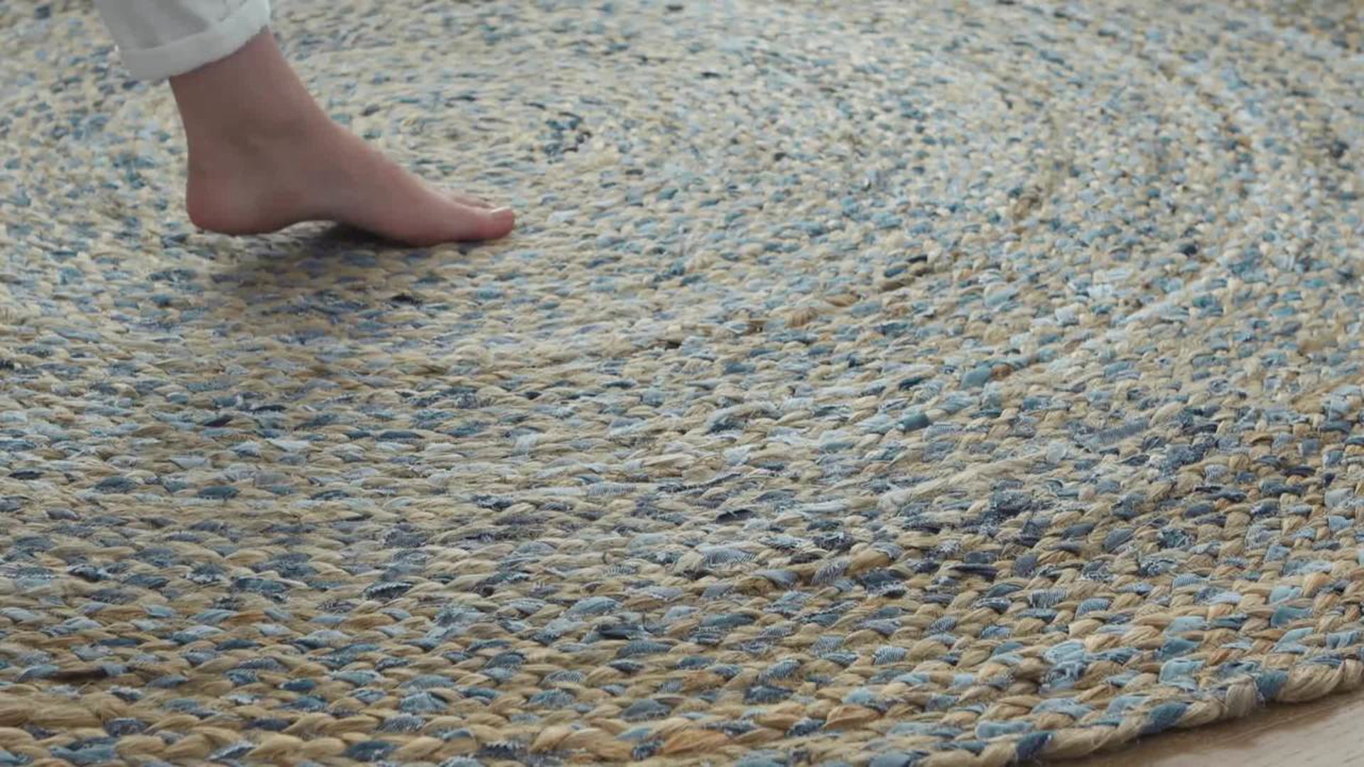 Round Damavand Distressed Area Rug, 8' Round, 8' Round - Traditional ...