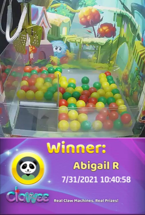 I played Clawee and won a real prize! Check it out! --->