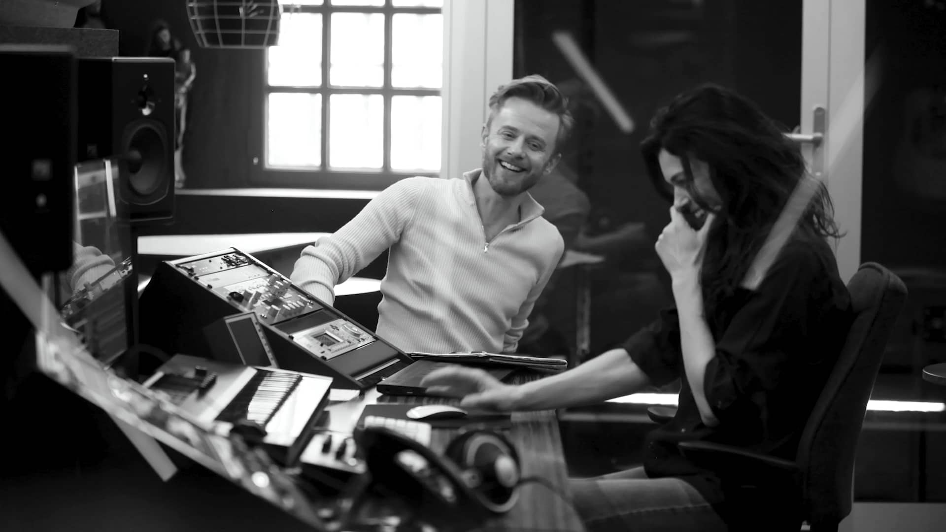 Wouter Hamel and Lilian Hak working in the studio on the album Little Torch on Vimeo