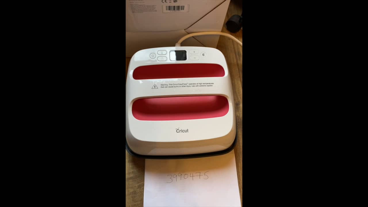 E5 Error code on Cricut easypress ticket no.3990475 on Vimeo