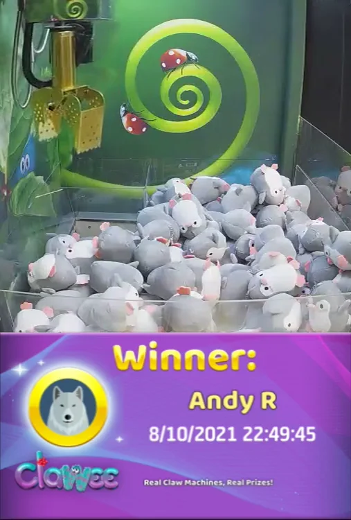 I played Clawee and won a real prize! Check it out! --->