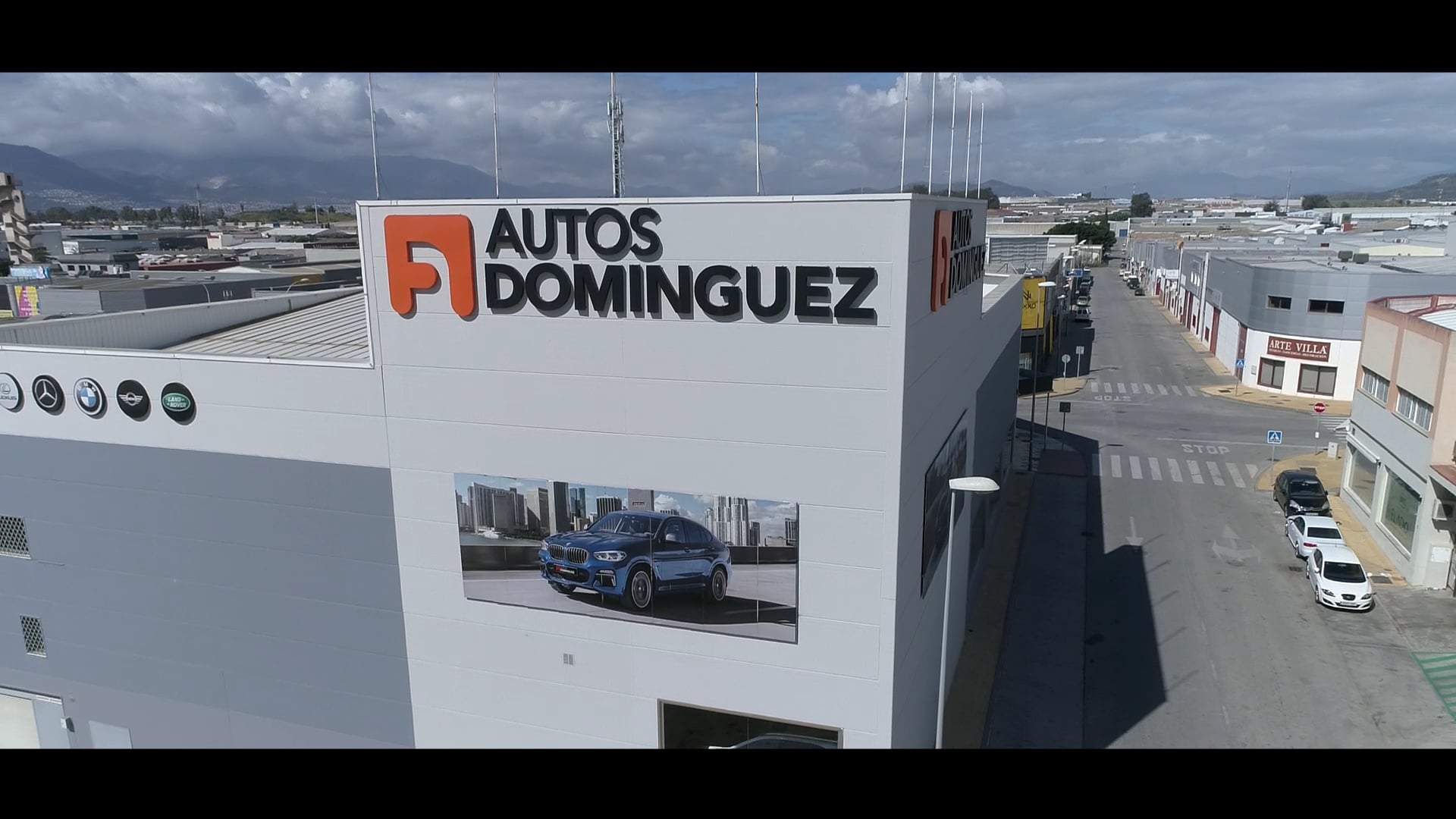 Automóviles Dominguez on Vimeo
