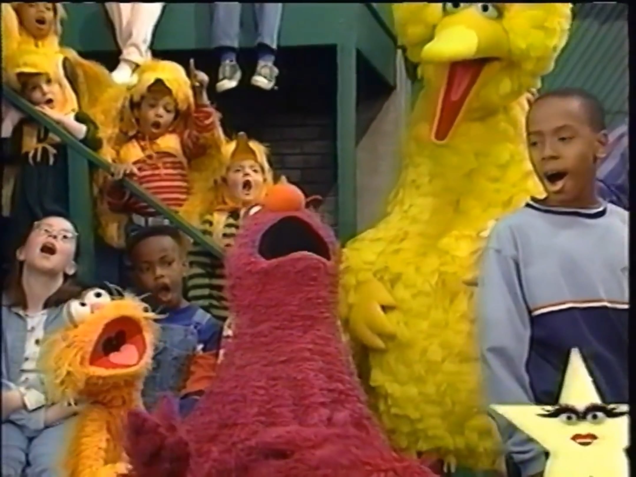 Sesame Street Elmopalooza! (1998 VHS) on Vimeo