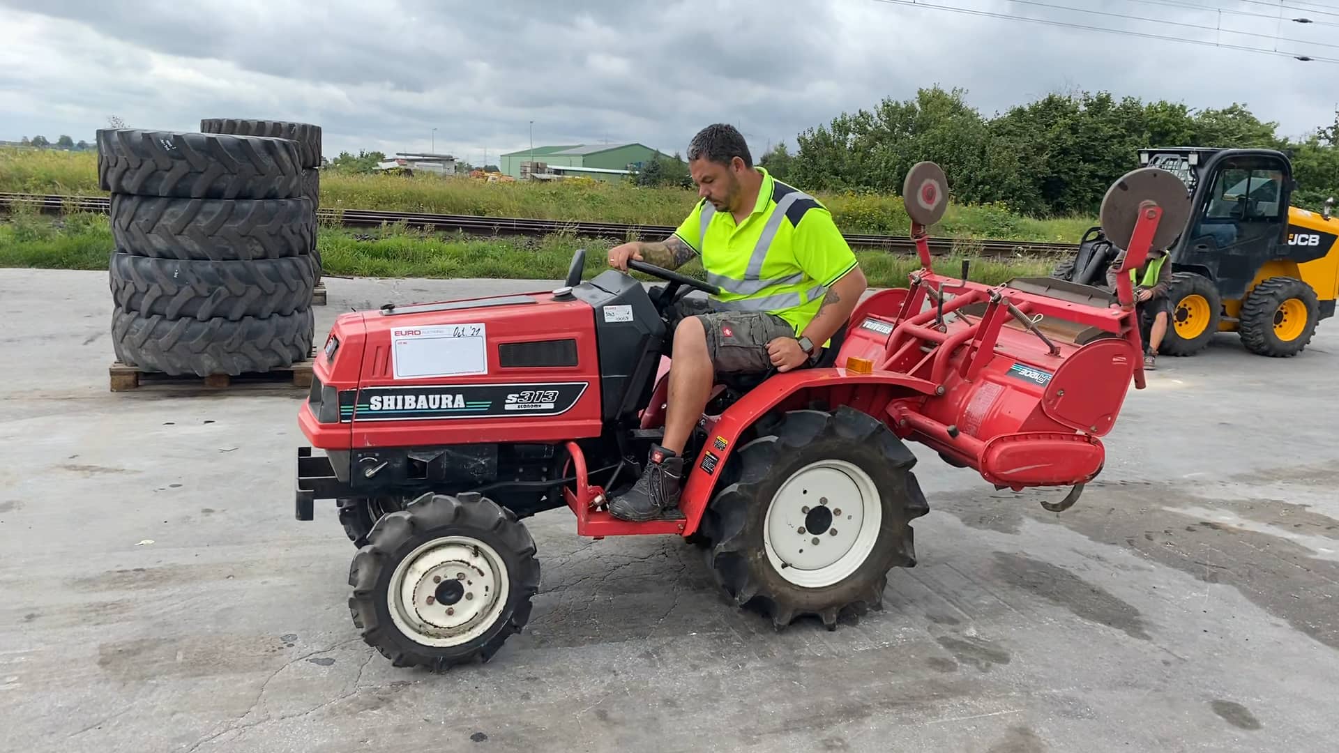 Shibaura S313 4WD Compact Tractor-Dormagen October 21 on Vimeo