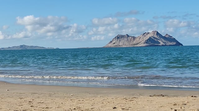 Sonora Beach Island - Free video on Pixabay