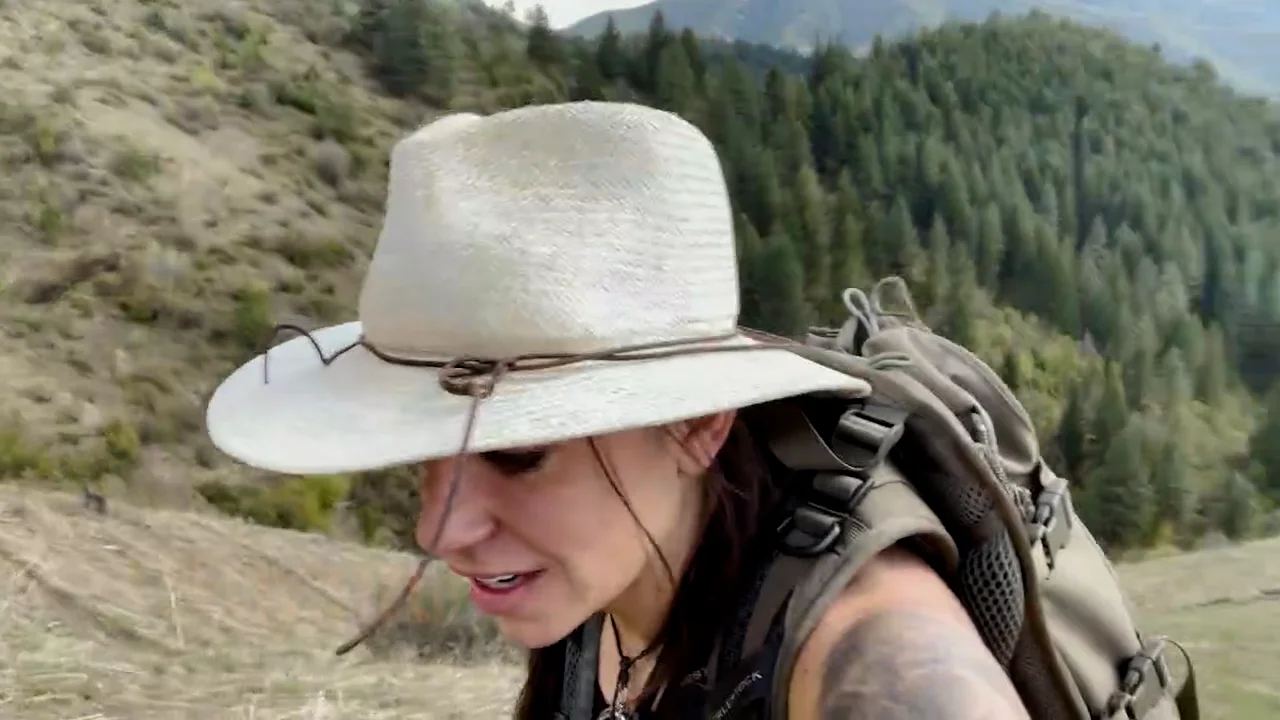 DECIVILIZED_E2_ANTLER101_V1.mp4 on Vimeo