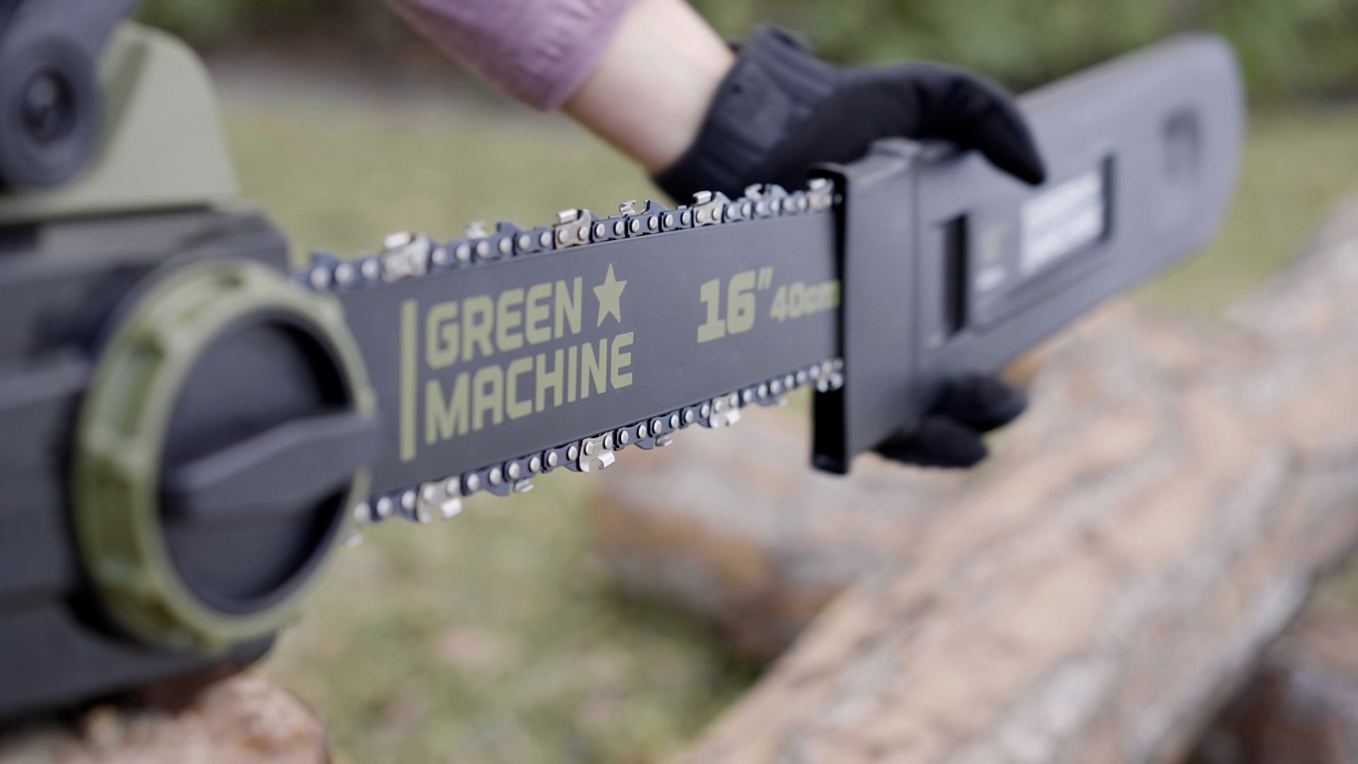 Chainsaw Product Video_2 on Vimeo