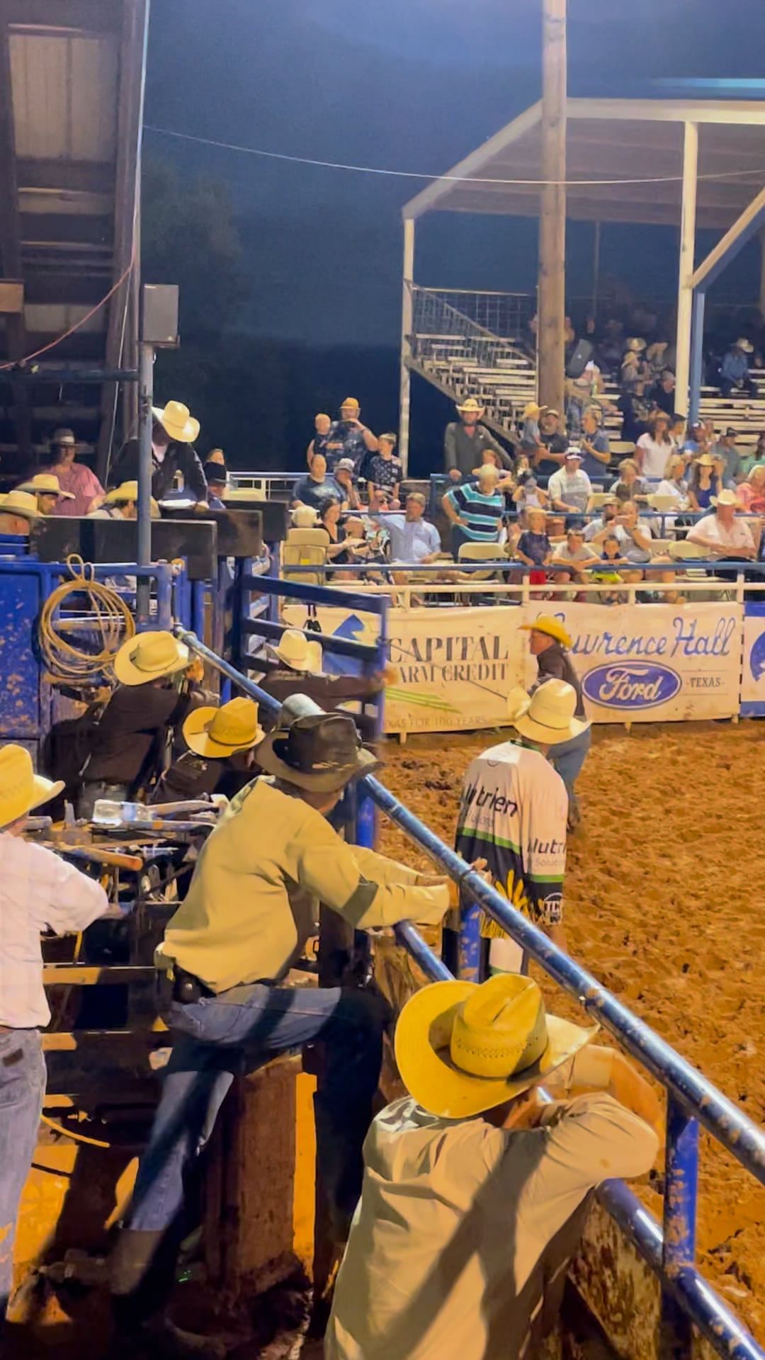 Hurst & TNT Pro Rodeo 6820 Devil Dog on Vimeo