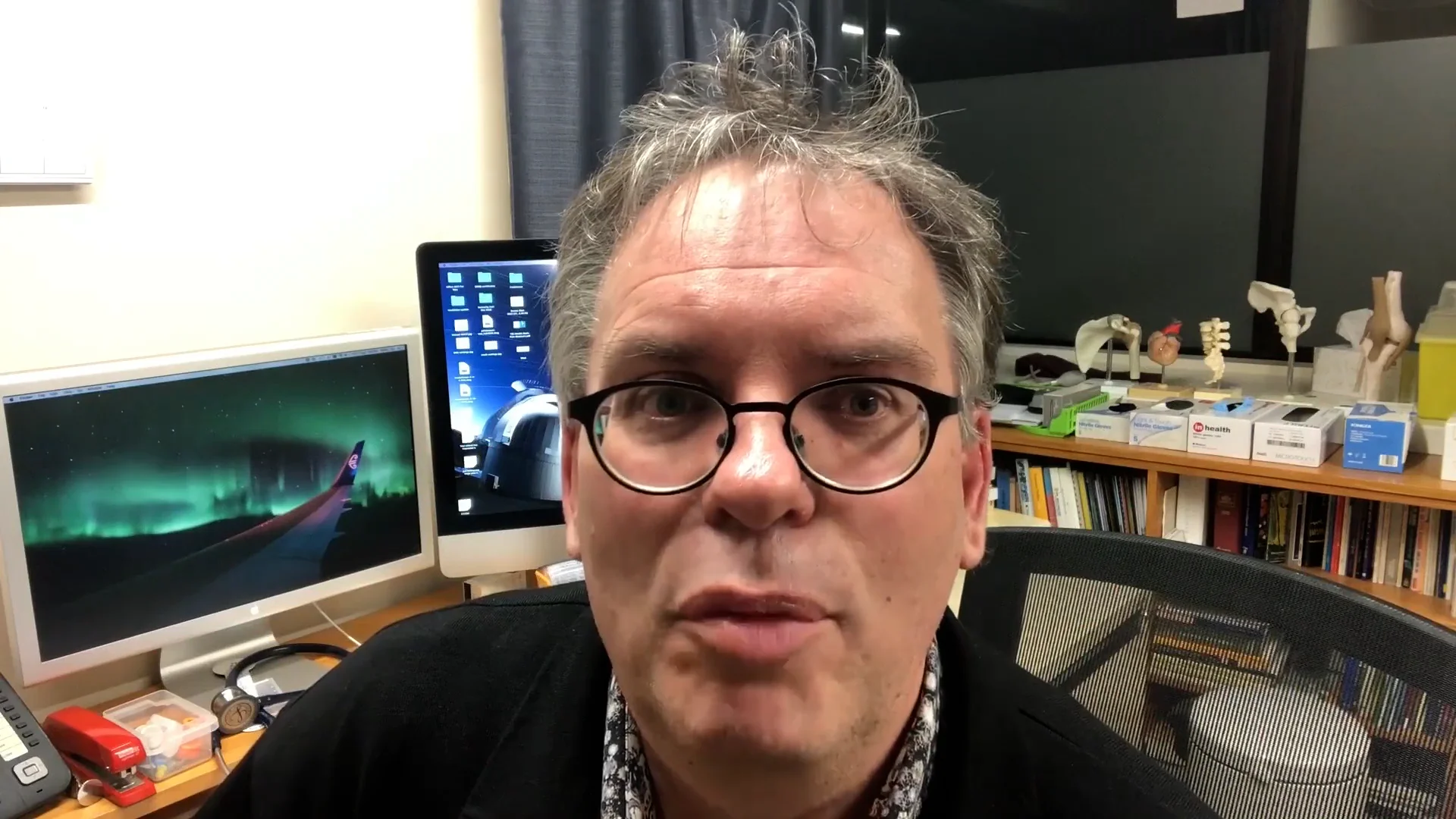 Dr Steven Voss - Southern Lights by Flight on Vimeo