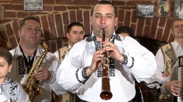 Adi Neamtu - Jiana din marginime on Vimeo