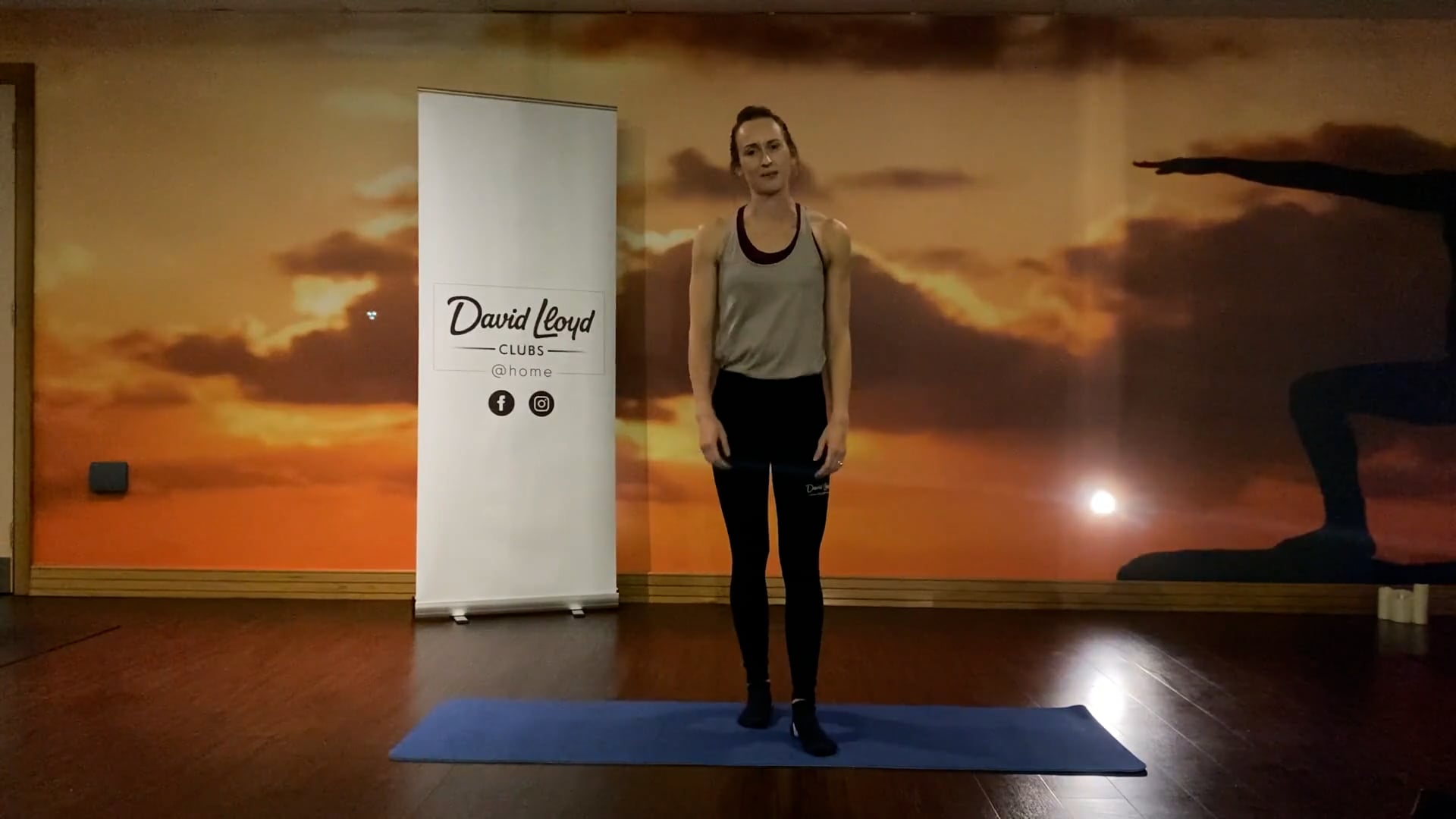 Stretch & Mobility with Rachel - 01st September on Vimeo