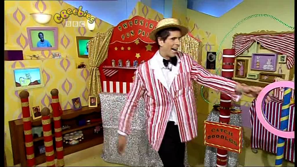 CBeebies Continuity 2010 Saturday 13th March 2010 Complication.mp4 on Vimeo