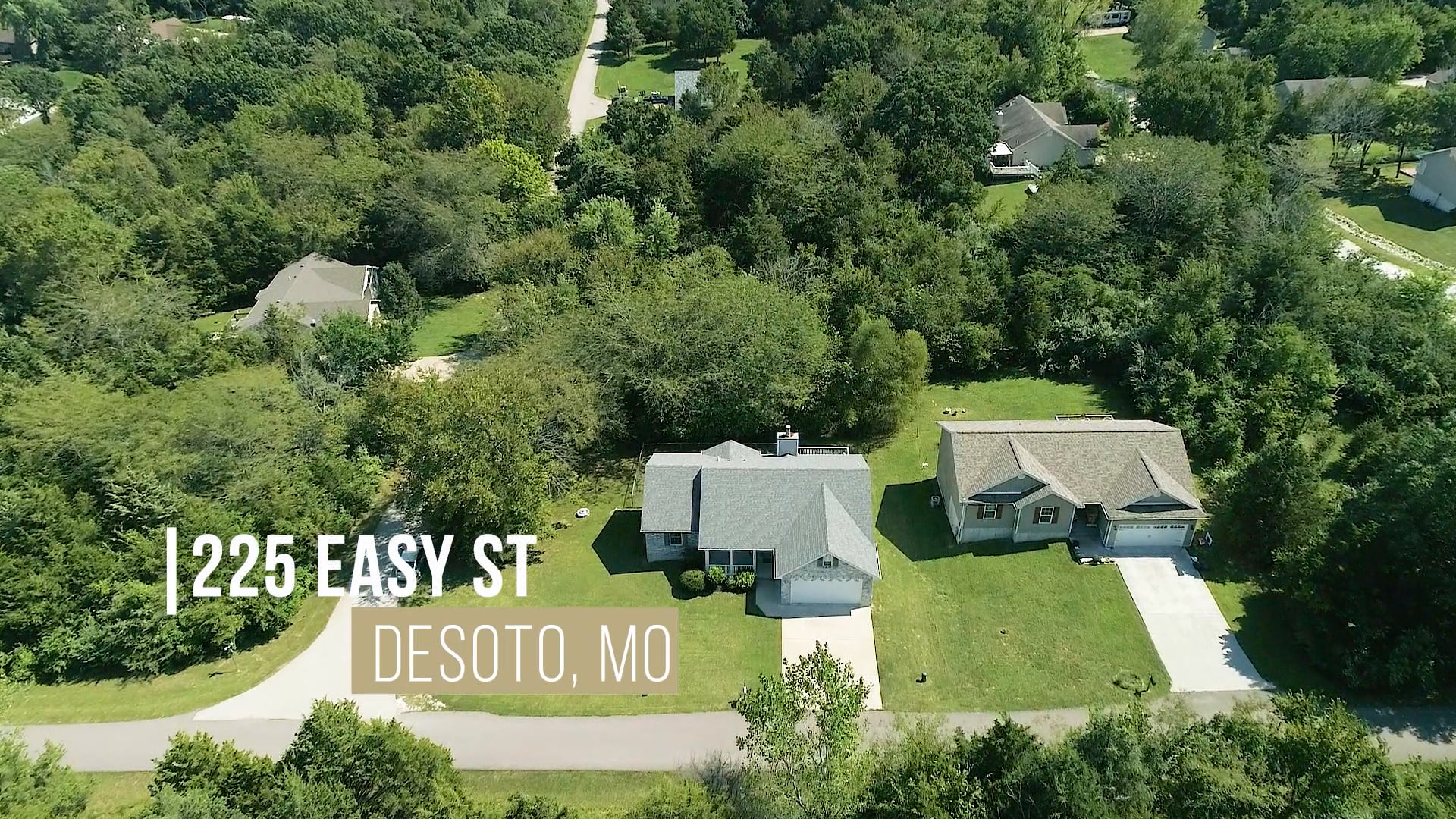 225 Easy St DeSoto Mo on Vimeo