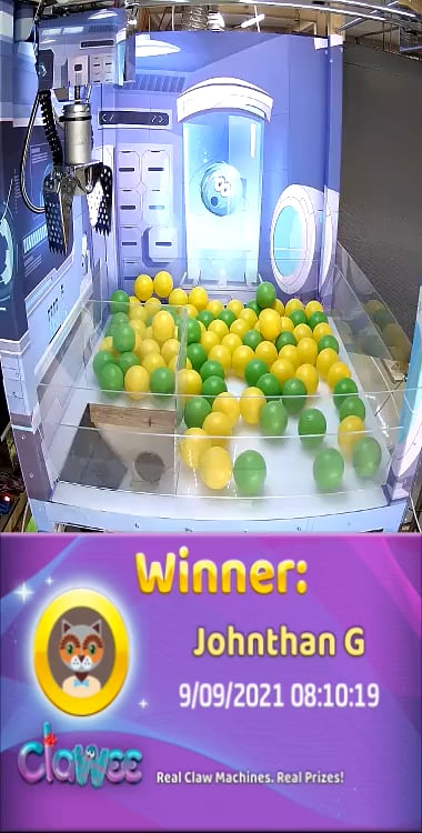 I played Clawee and won a real prize! Check it out! --->