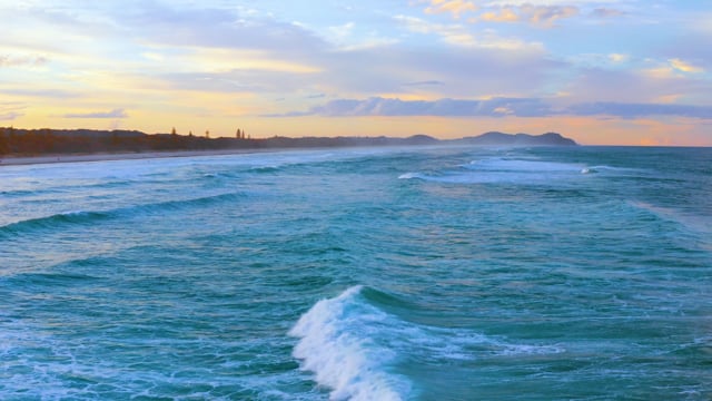 Waves Crashing Videos: Download 49+ Free 4K & HD Stock Footage Clips ...