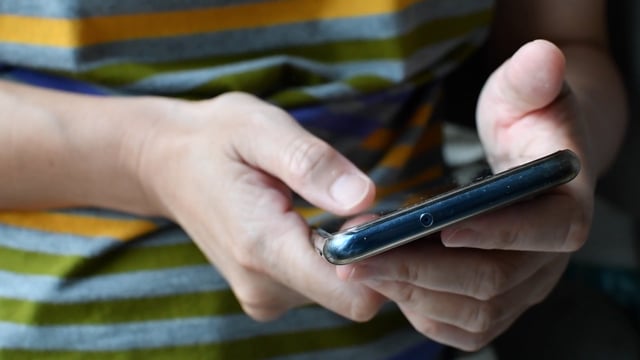 Technology, Smartphone, Fingers. Free Stock Video - Pixabay