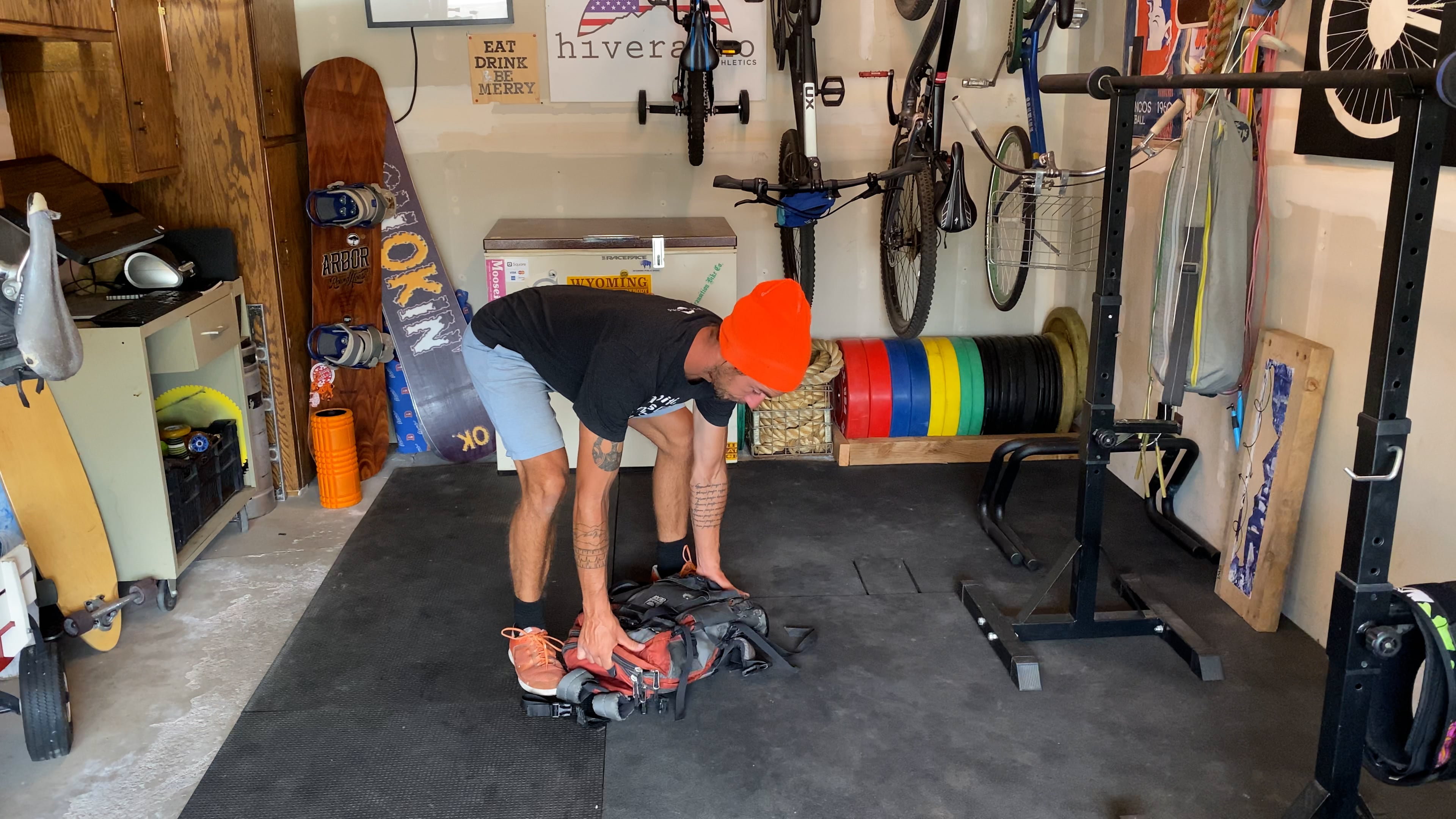 Single Leg Backpack Deadlifts on Vimeo