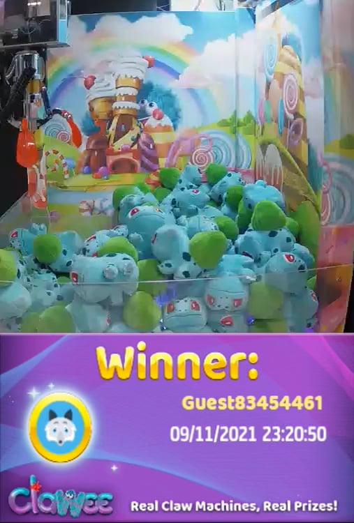 I played Clawee and won a real prize! Check it out! --->