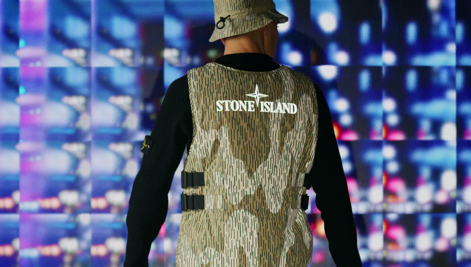 STONE ISLANDから2021年秋冬シーズンのカモフラージュ STONE ISLANDから2021年秋冬シーズンのカモフラージュ
