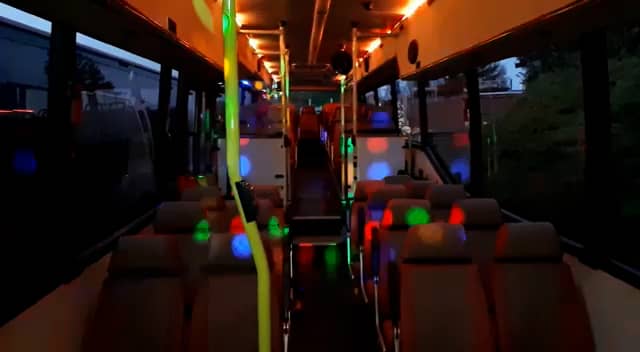 Lekker Geel busje on Vimeo