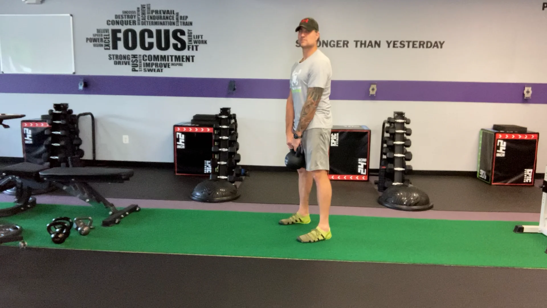 Hanging KB Jump Squat.mov on Vimeo