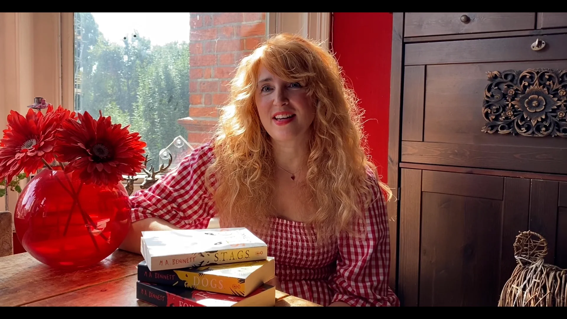 MA Bennett introduces TIGERS, the latest STAGS book on Vimeo