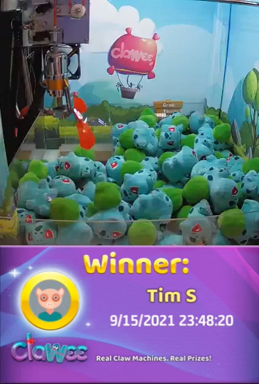 I played Clawee and won a real prize! Check it out! ---> on Vimeo