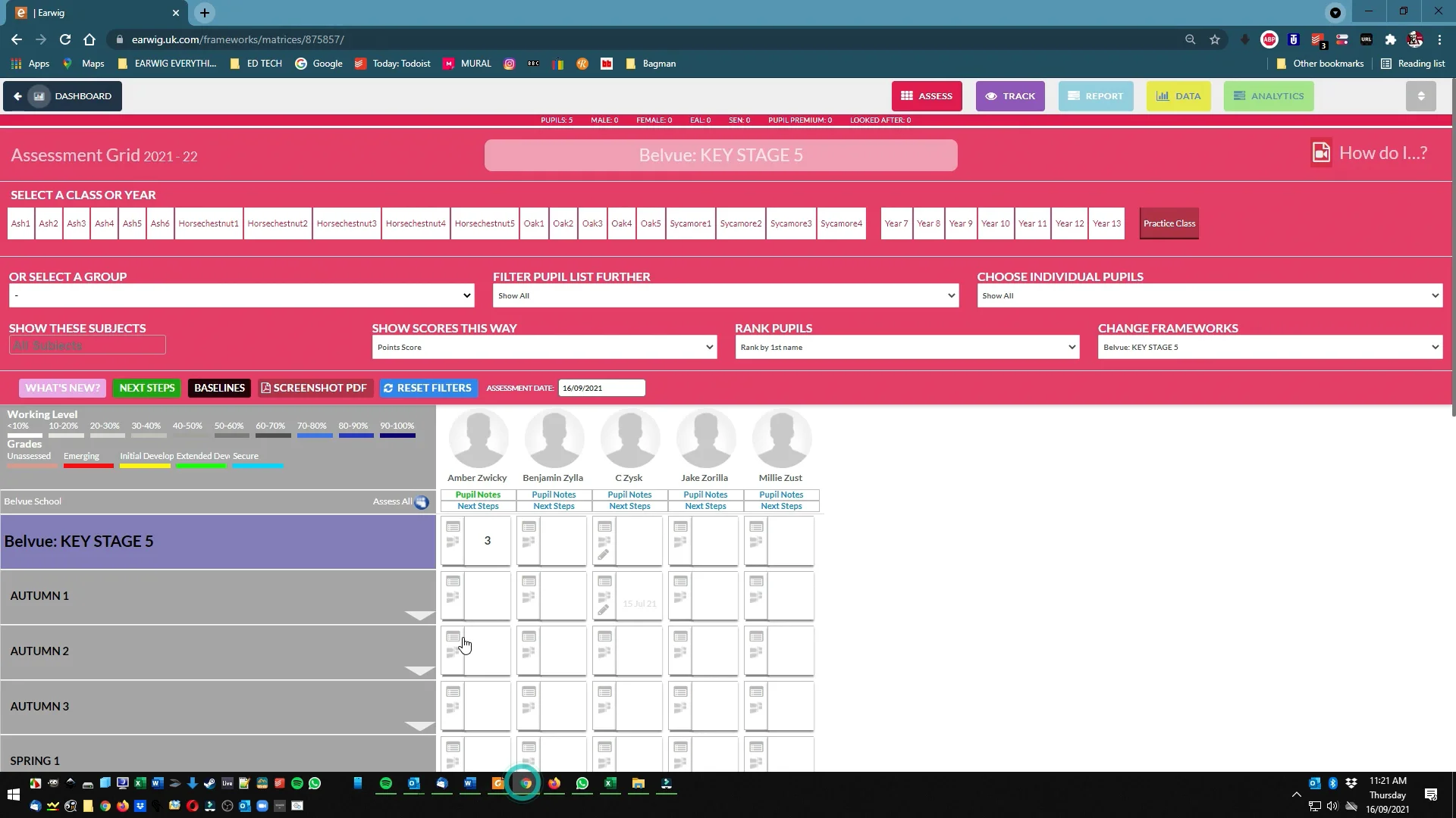 grading multiple pupils