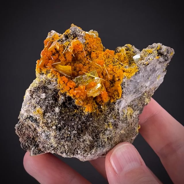 Wulfenite, Mimetite, and Willemite (fluorescent) | San Francisco Mine ...