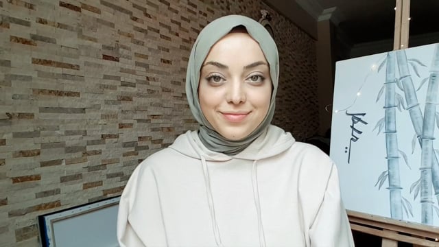 Esra A., Certified Turkish teacher | Learn with turkish Tutors