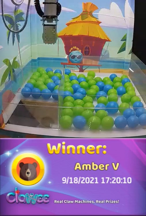 I played Clawee and won a real prize! Check it out! --->