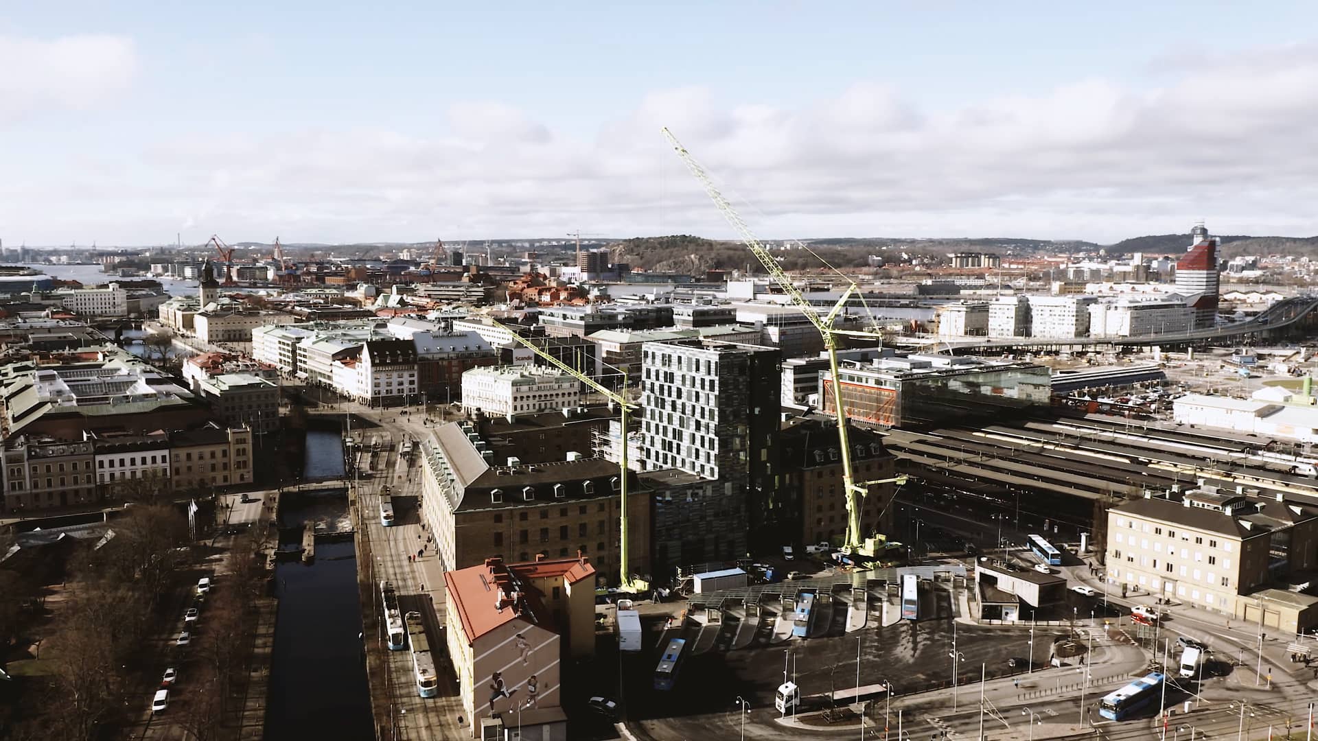 Forta_Pro_utan_logga_musik_backdrop_edition.mp4 on Vimeo