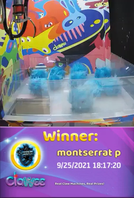 I played Clawee and won a real prize! Check it out! ---> on Vimeo
