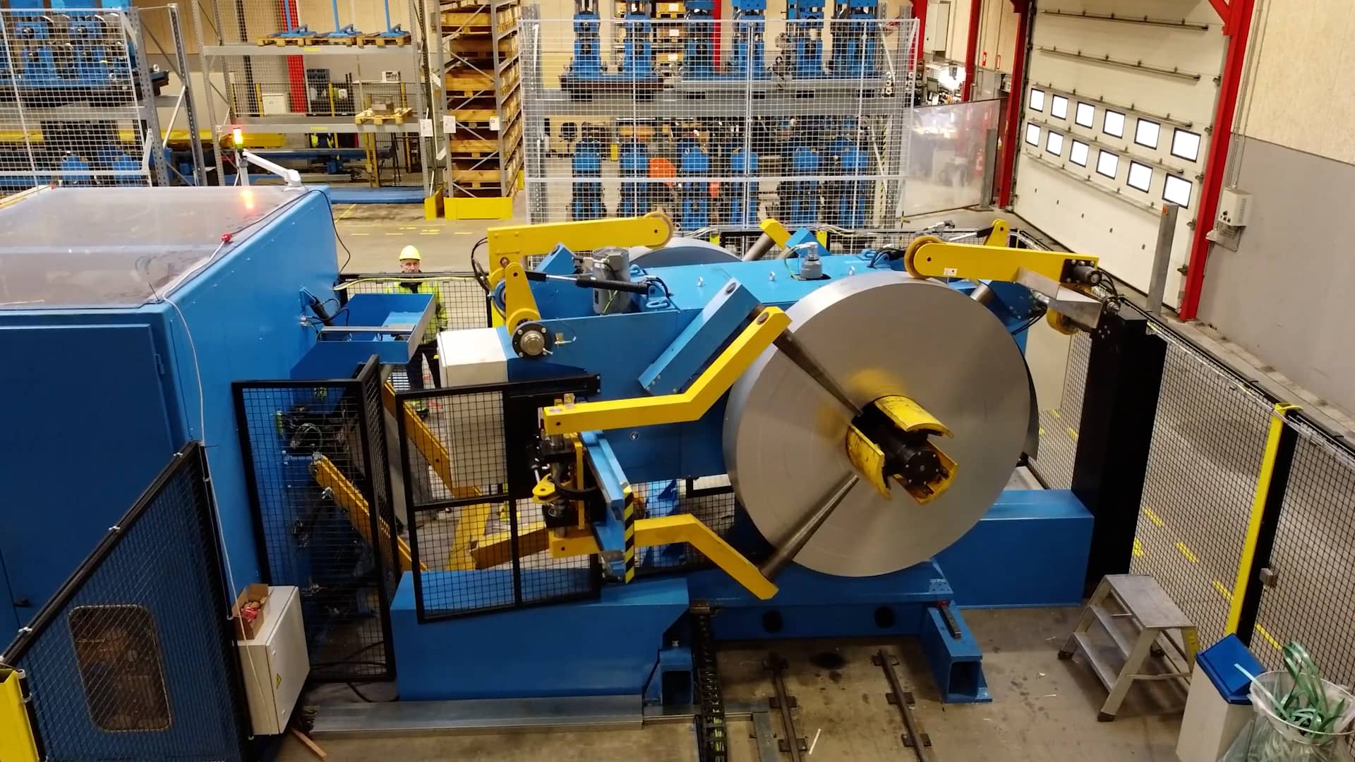 Profilvalsning / Roll Forming / Rollprofilieren on Vimeo