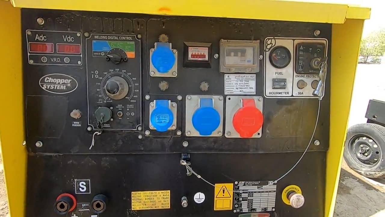LOT 0475C -Esab KHM 525 PS Twin Axle Diesel Welding Generator on Vimeo