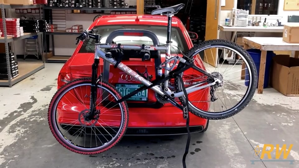 Yakima 8002635 HalfBack 3 Bike Trunk Mount Bicycle Rack on Vimeo