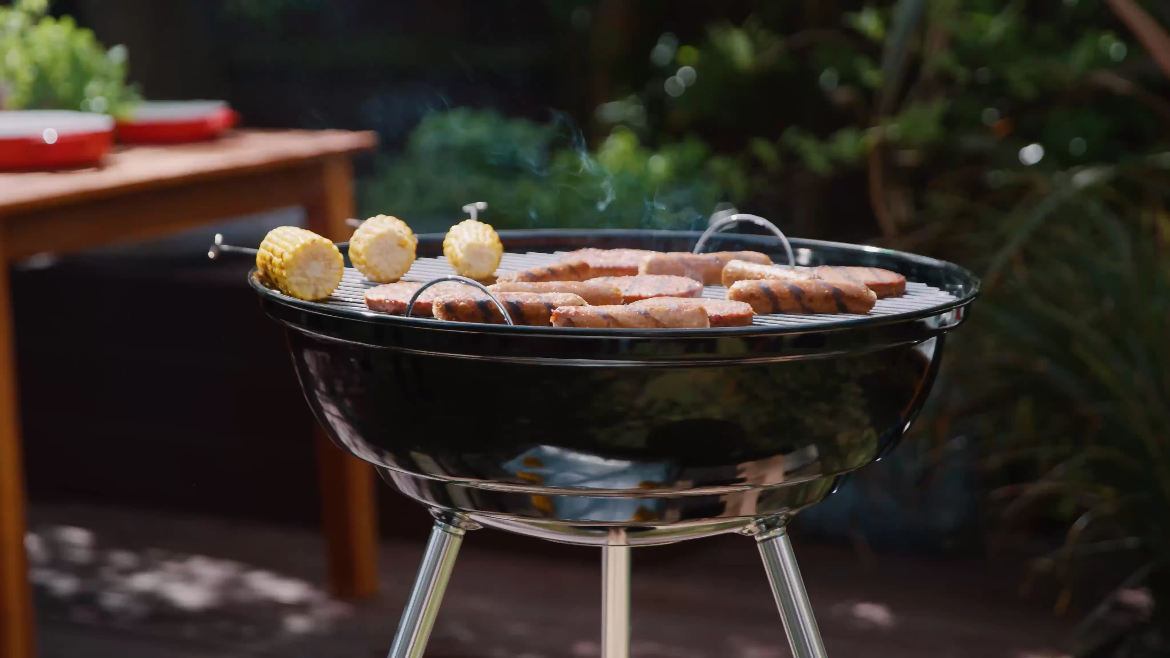 Jack & Bry - BBQ.mp4 on Vimeo