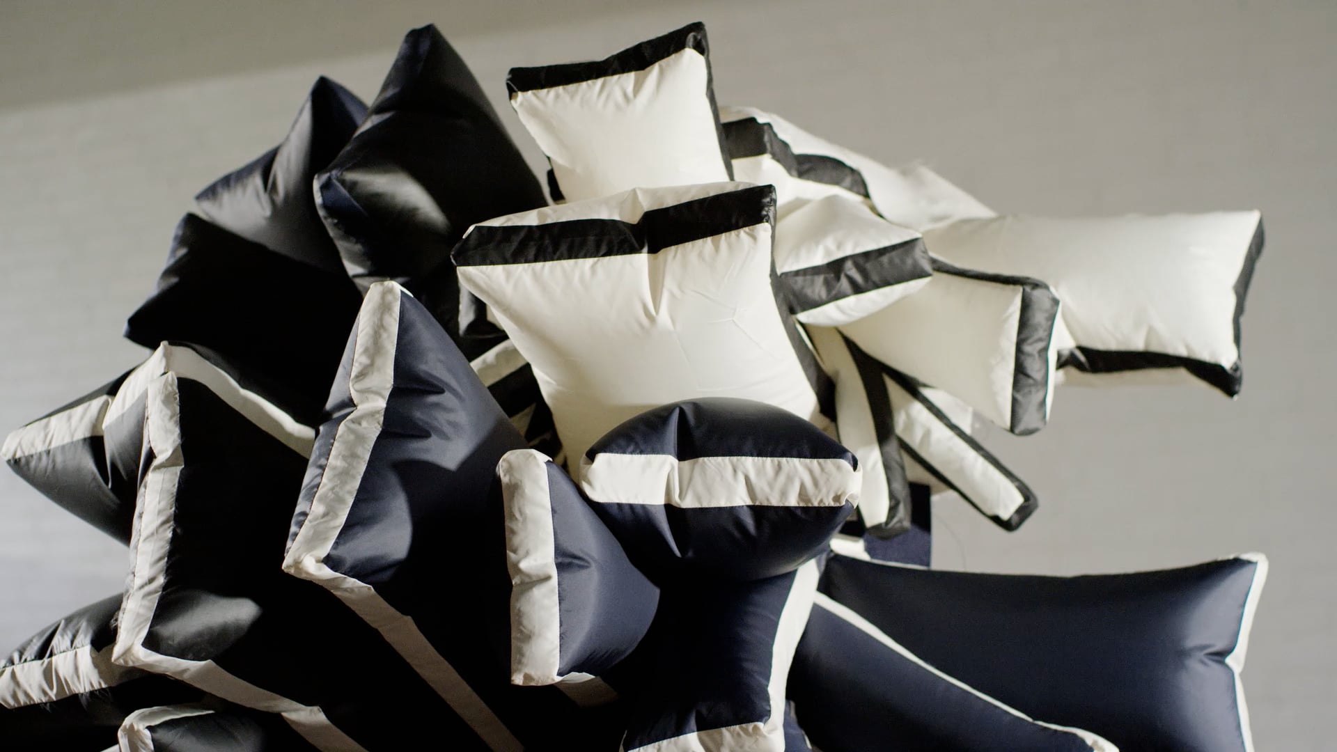 Inflatable#2 on Vimeo