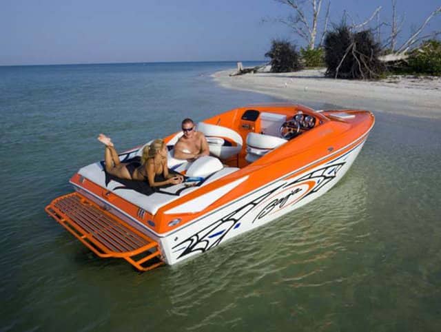 Baja Boat Universal Wakeboard Tower For Multiple Tubers on Vimeo