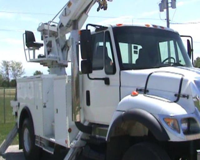 2005 International 7300 4x4 Digger Derrick. Altec DM45 Upper Contols on ...