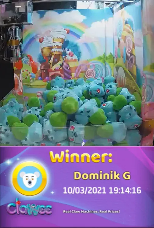 I played Clawee and won a real prize! Check it out! --->