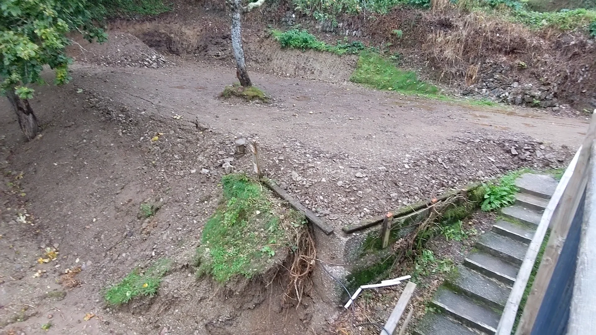 Curved wall from above on Vimeo